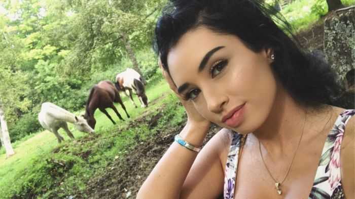 Paris Dylan - Biography 2020 - BiographON