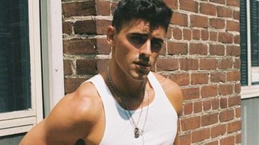Jack Gilinsky - BiographON