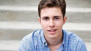 Arlin Moore - BiographON