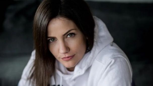 Kay Pea - BiographON